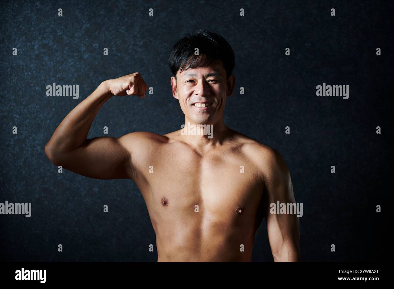 Workout Bodybuilder Men Stock Photo - Alamy