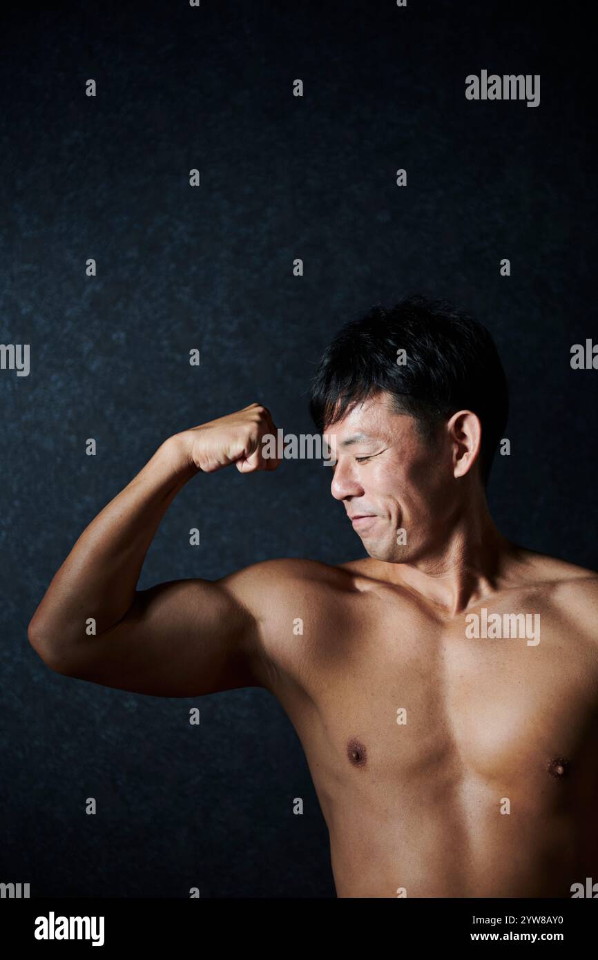 Workout Bodybuilder Men Stock Photo - Alamy