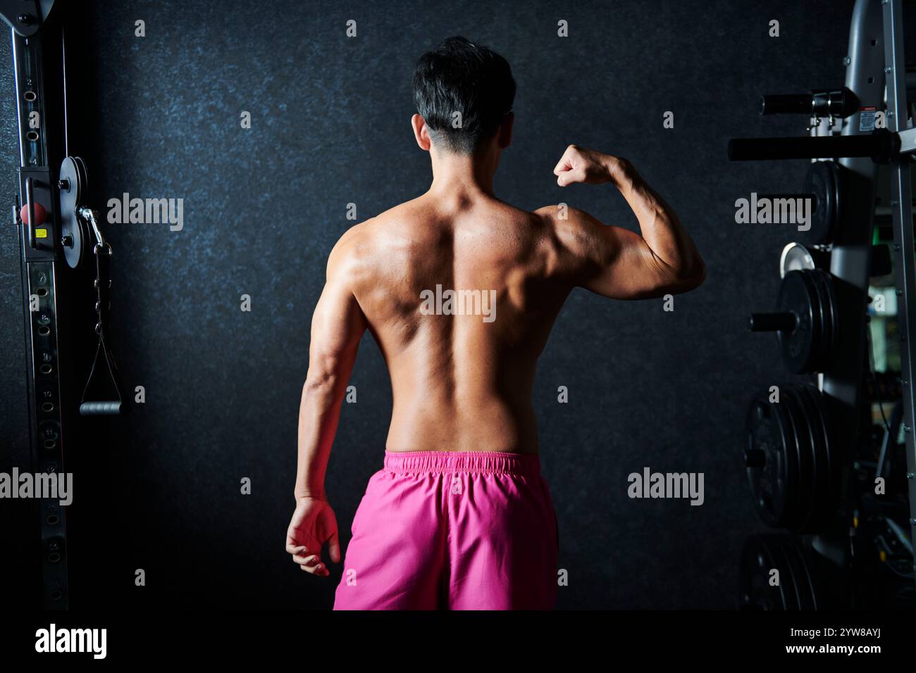Workout Bodybuilder Men Stock Photo - Alamy