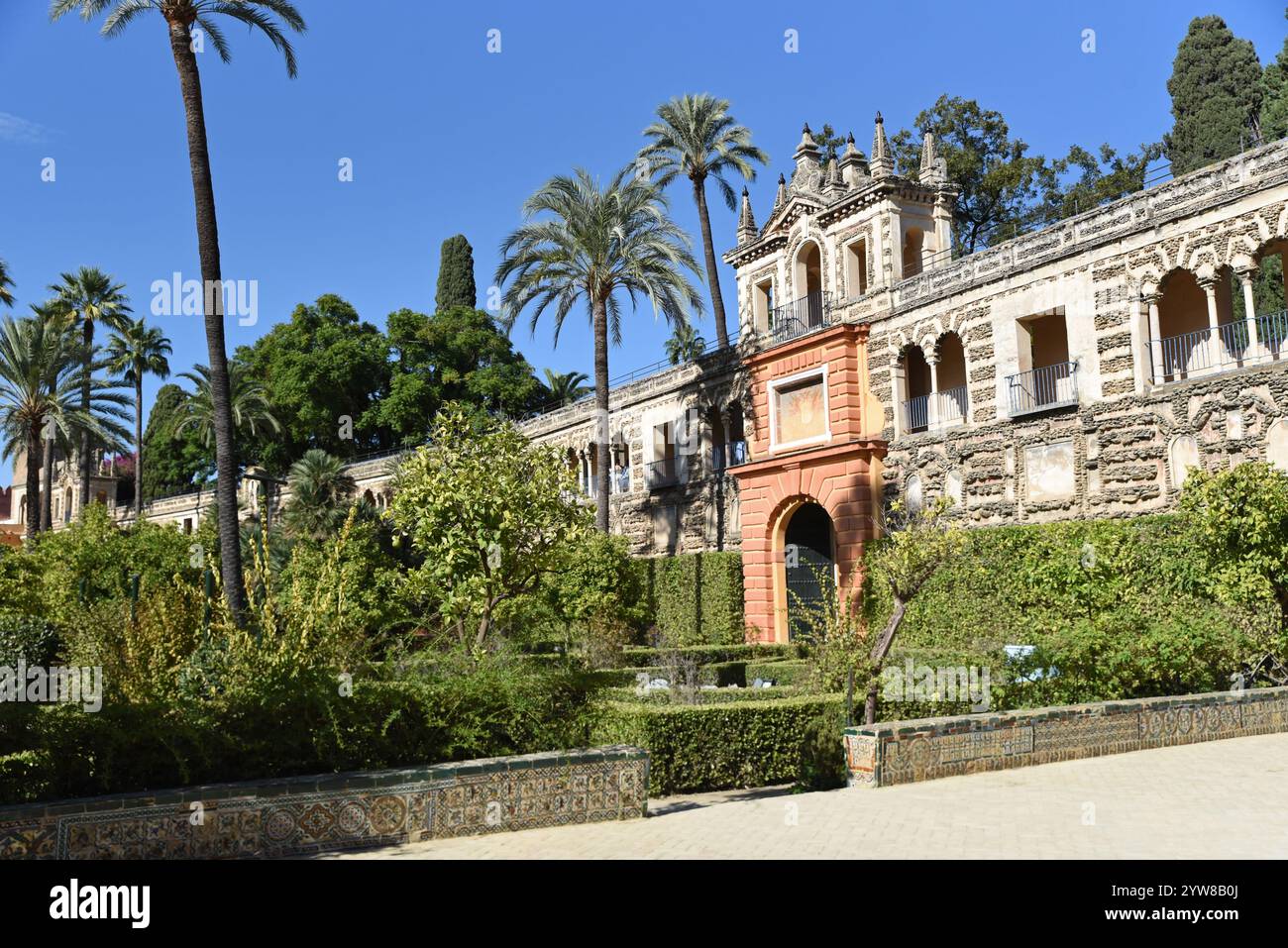 Grotto Gallery in the gardens of the Royal Alcázar of Seville Stock ...