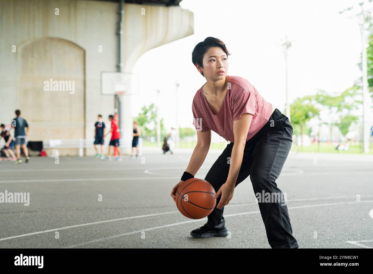 Women basketball players hi-res stock photography and images - Alamy