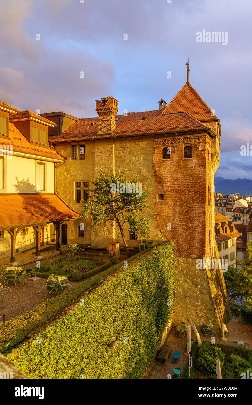 Lausanne sunset hi-res stock photography and images - Alamy