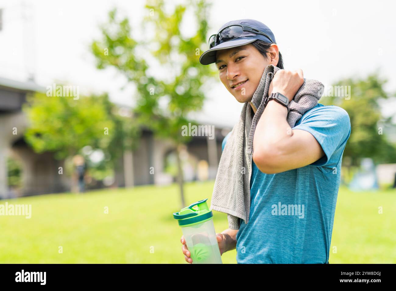 Men taking a break during exercise Stock Photo - Alamy