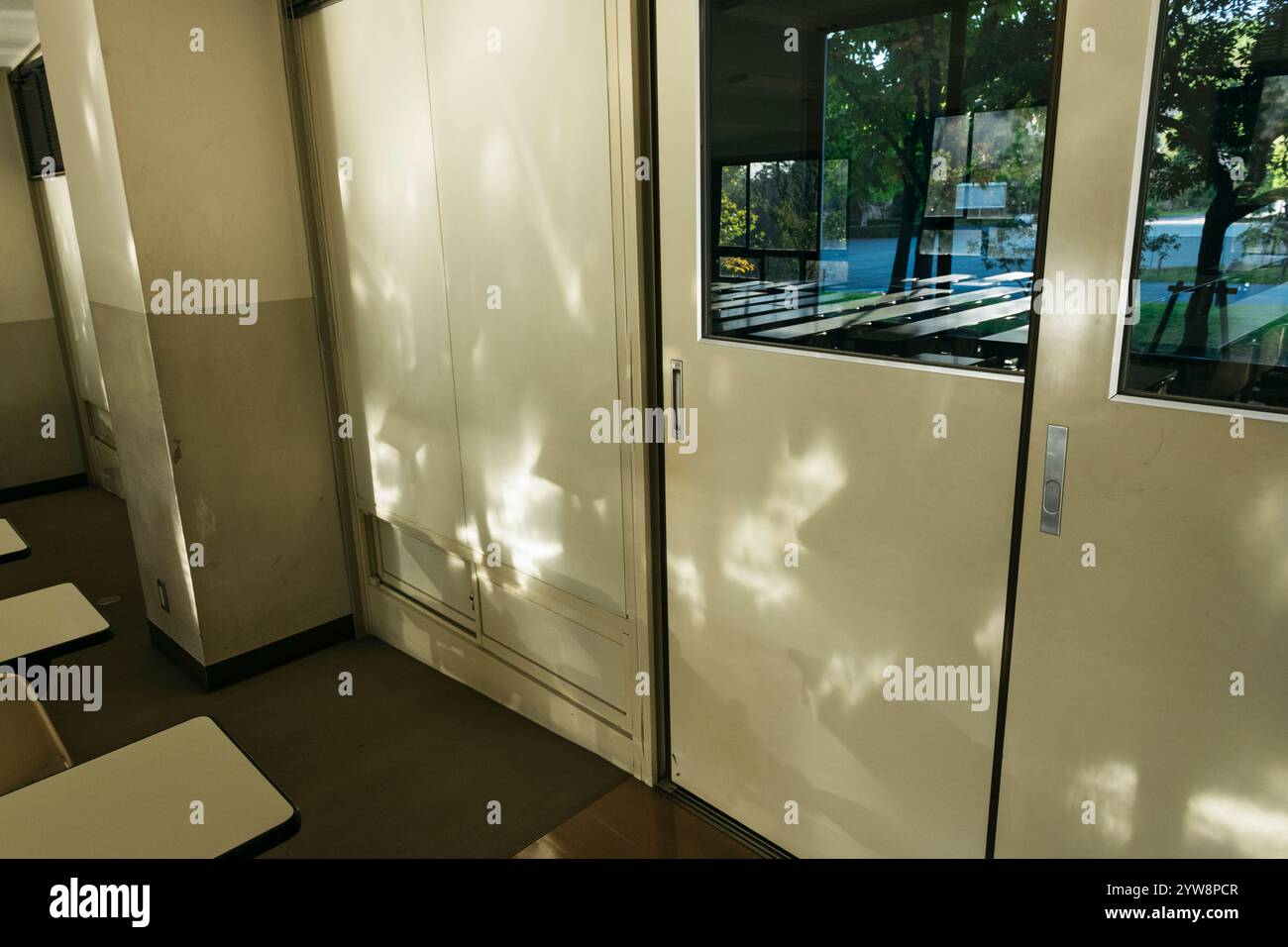 Lecture 10 hi-res stock photography and images - Alamy