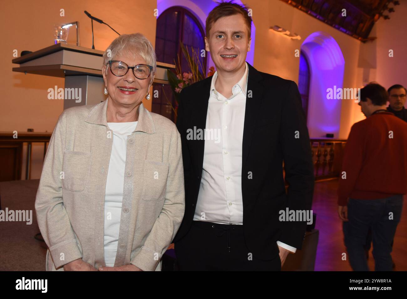 Renate Kuester Hildebrandt Kabarettistin Till Reiners Kabarettist ...