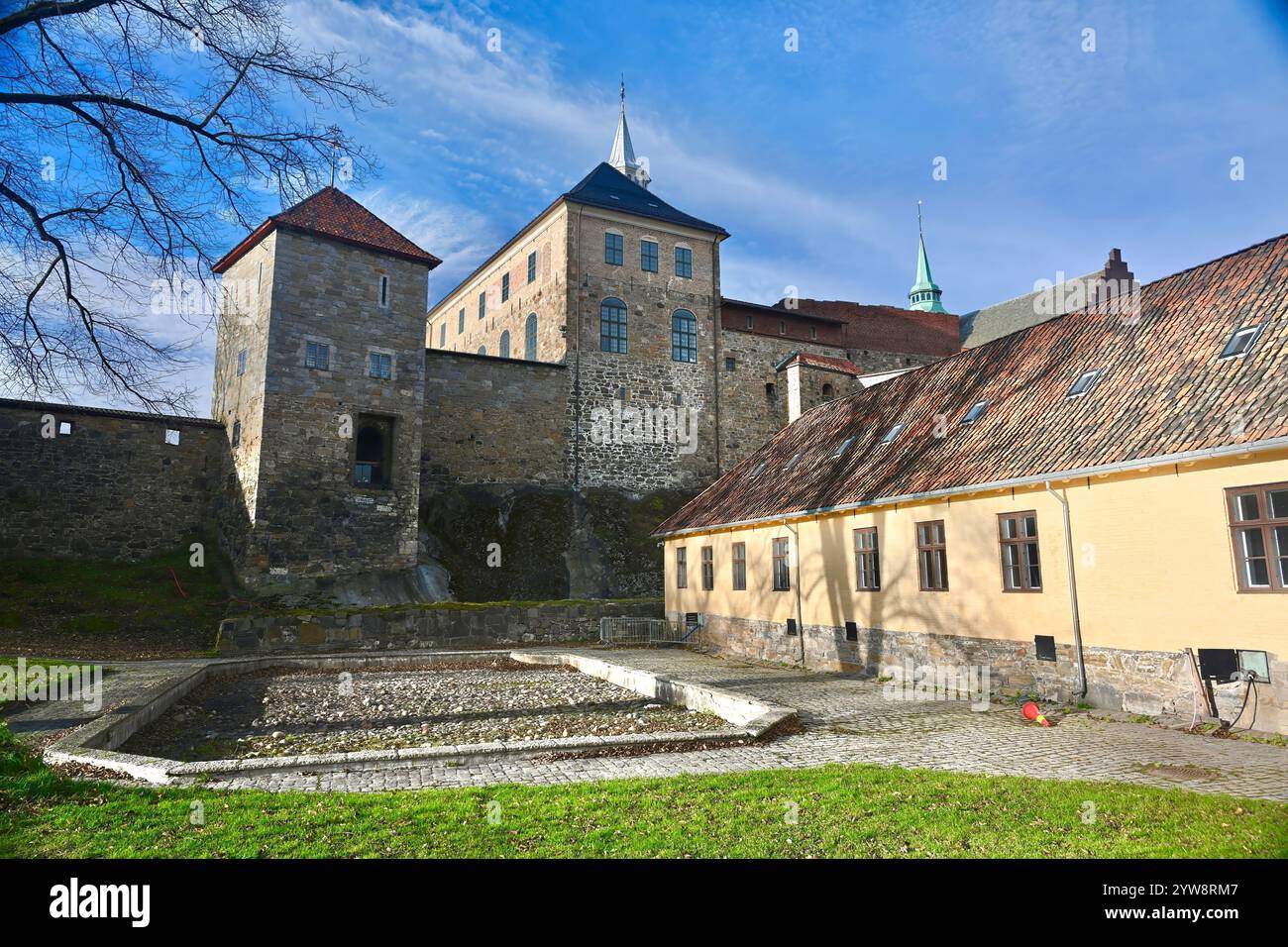 Akershus fortress medieval castle hi-res stock photography and images ...