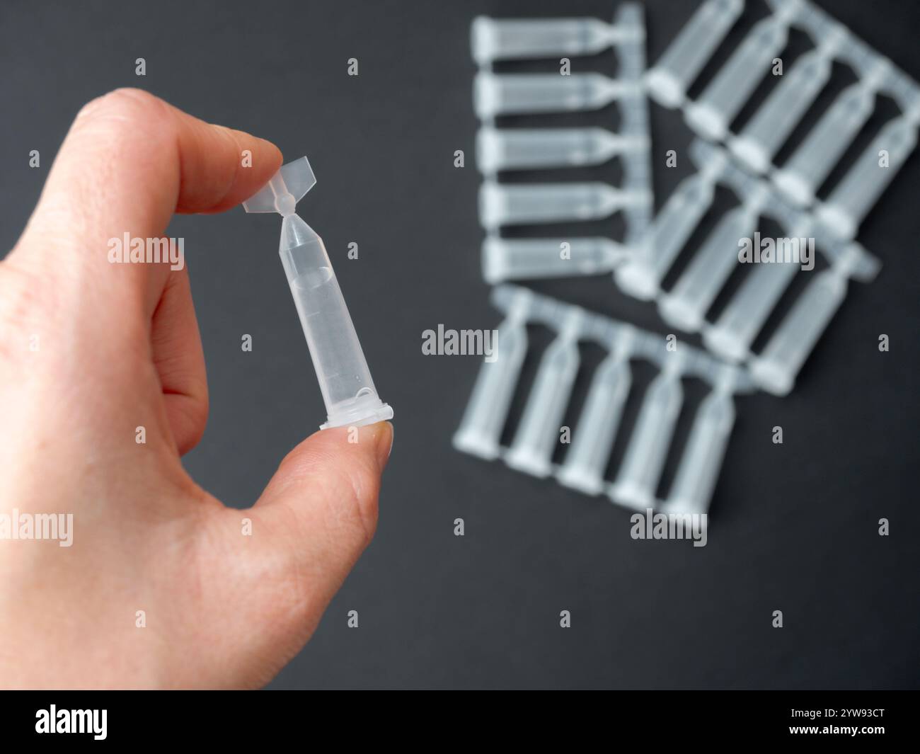 Visionkrople do oczu hi-res stock photography and images - Alamy