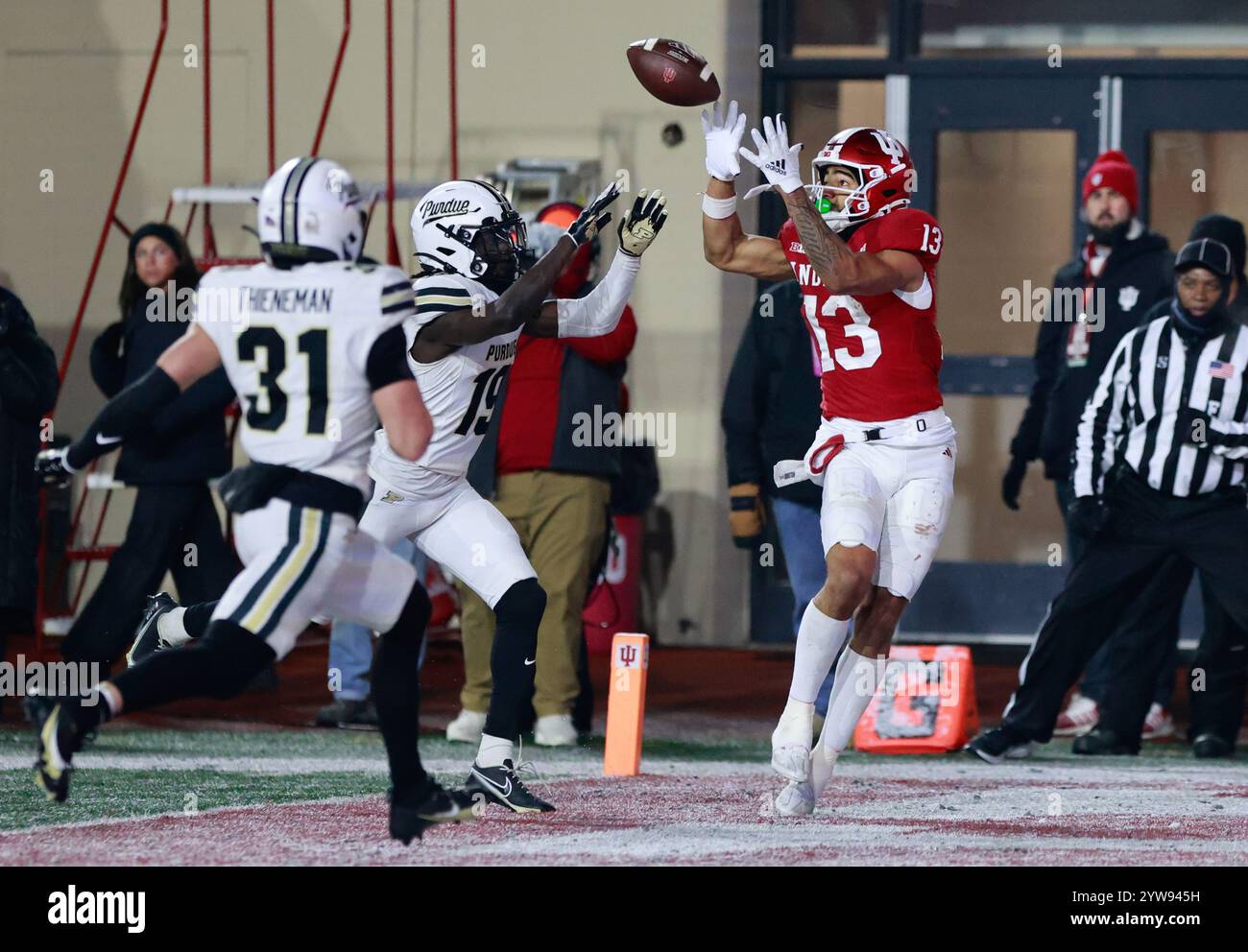 Elijah sarratt hi-res stock photography and images - Alamy