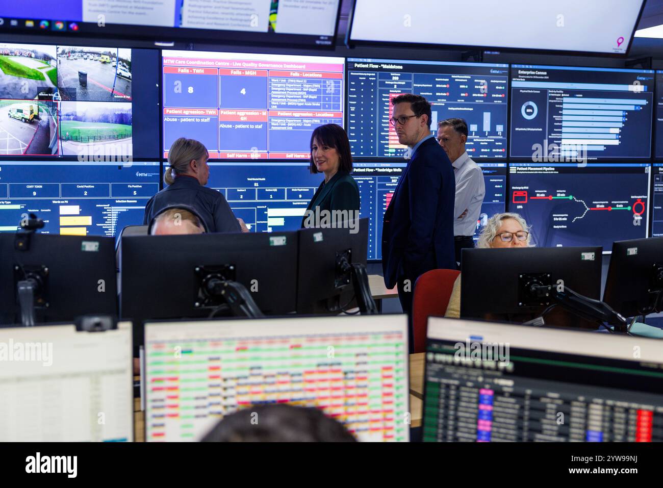 Chancellor of the Exchequer Rachel Reeves and Chief Secretary to the ...