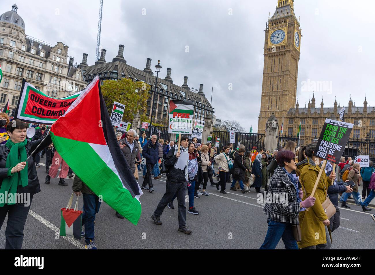 Pro-Palestinian protesters gather, stage die-ins and march from ...