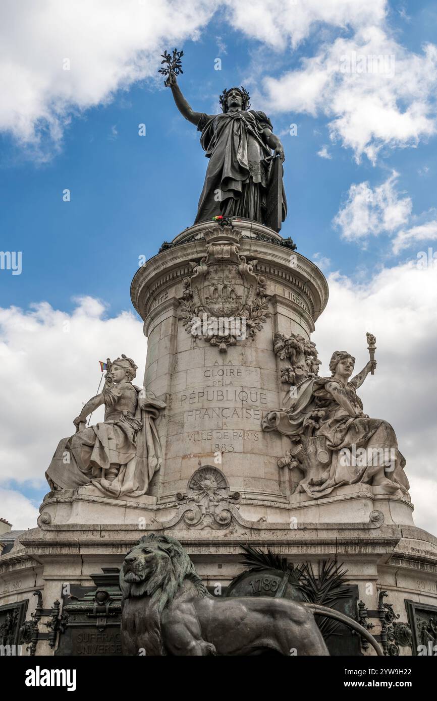 Statue dedicated to the French Revolution, located on the Plas de la ...