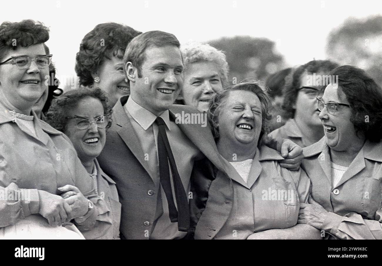 1968, historical, you having a laugh......female catering workers ...