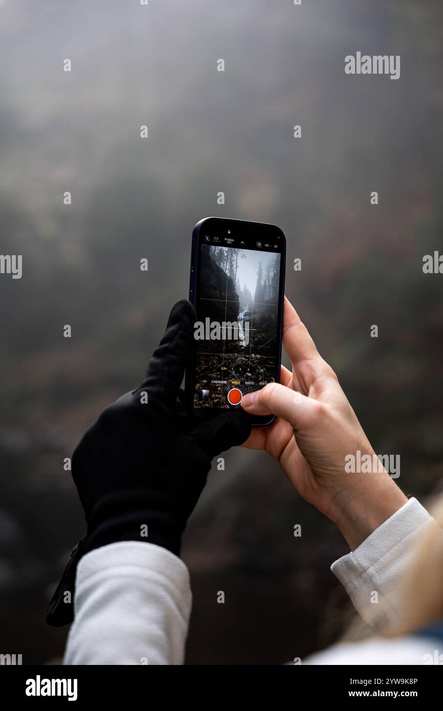 Capturing Natures Unique Beauty through Phone Photography for Everyone ...