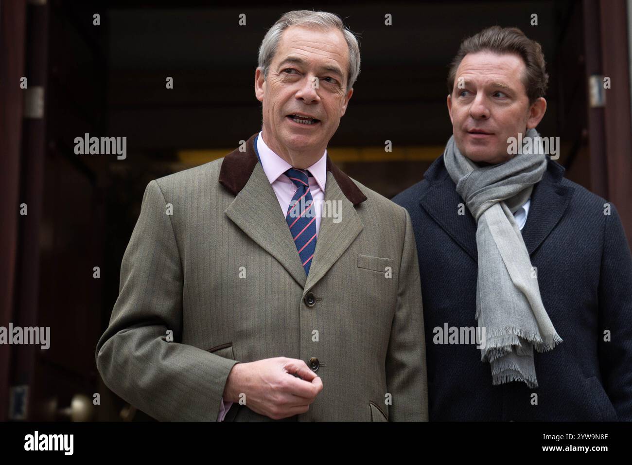 Reform UK leader Nigel Farage (left) with billionaire property tycoon ...