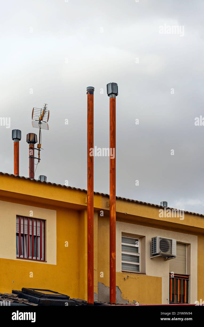 Chimney effect hi-res stock photography and images - Alamy