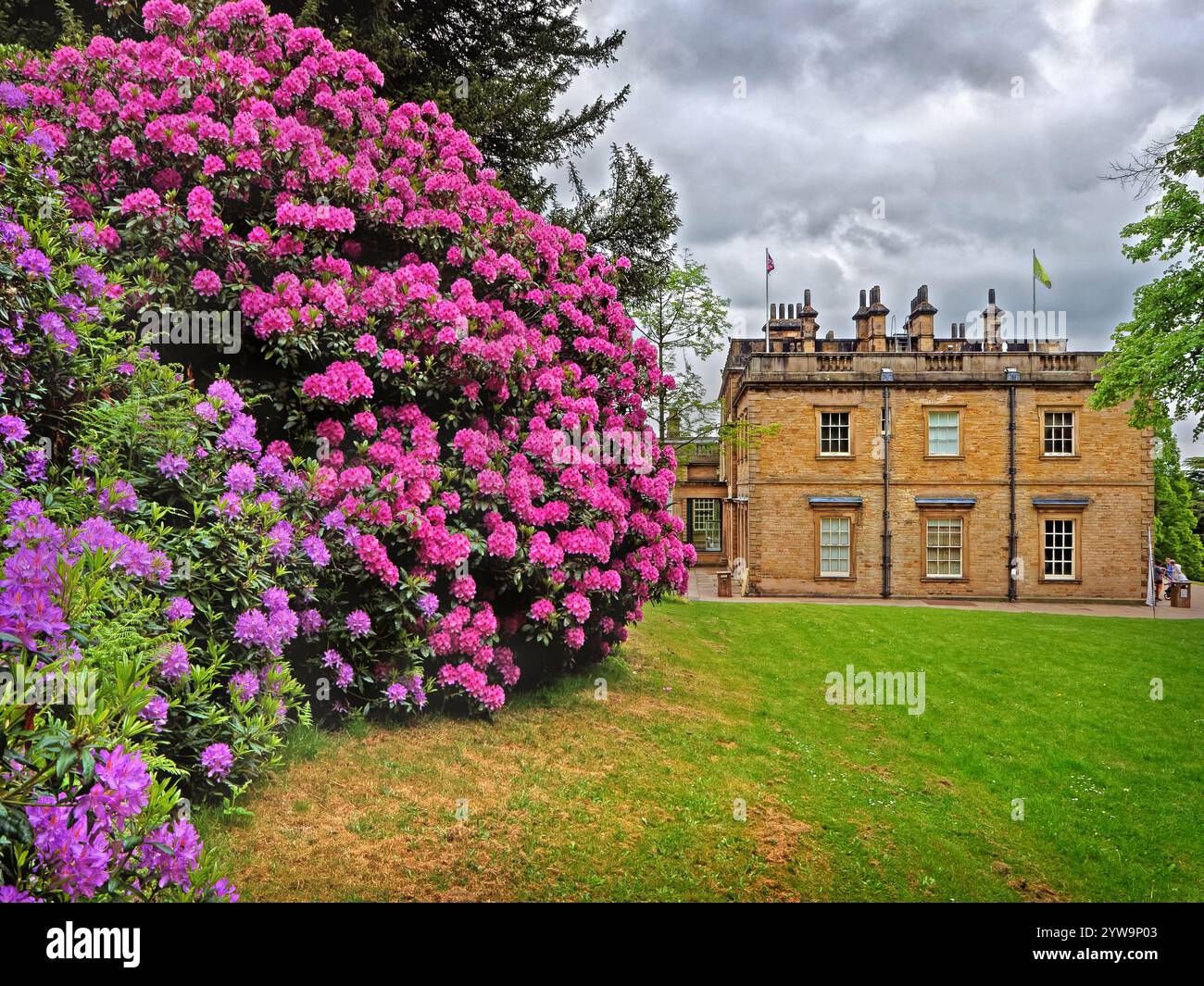 Cannon hall country park hi-res stock photography and images - Alamy