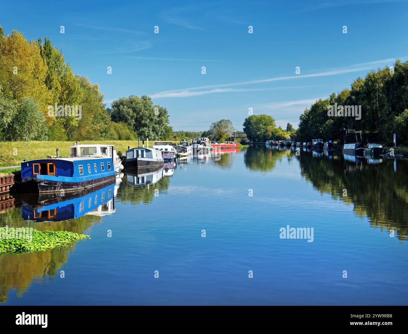 UK, West Yorkshire, Castleford, Aire and Calder Navigation at Allerton ...