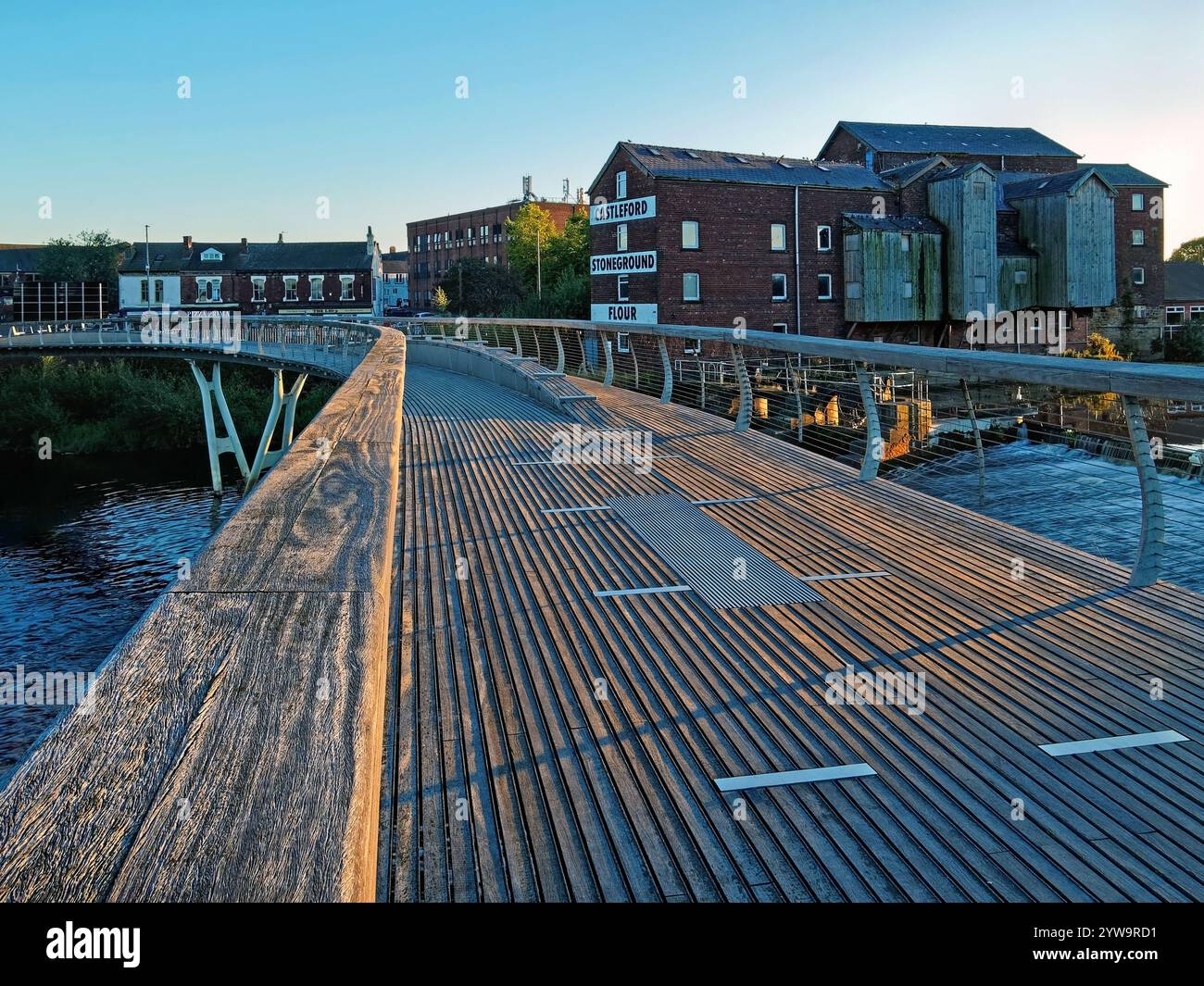 UK, West Yorkshire, Castleford, Millennium Bridge, Queens Mill, River ...