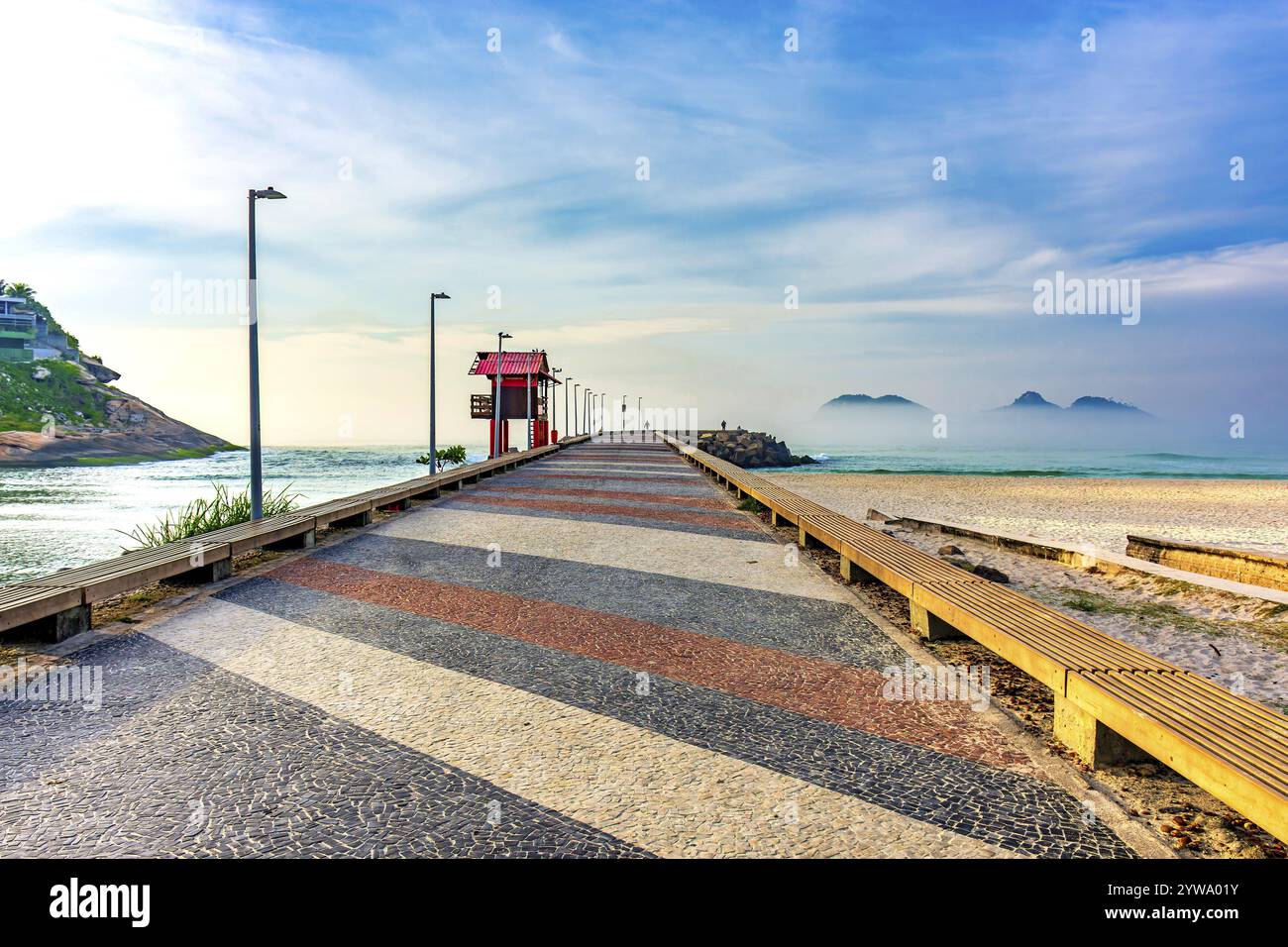 Barra footbridge hi-res stock photography and images - Alamy