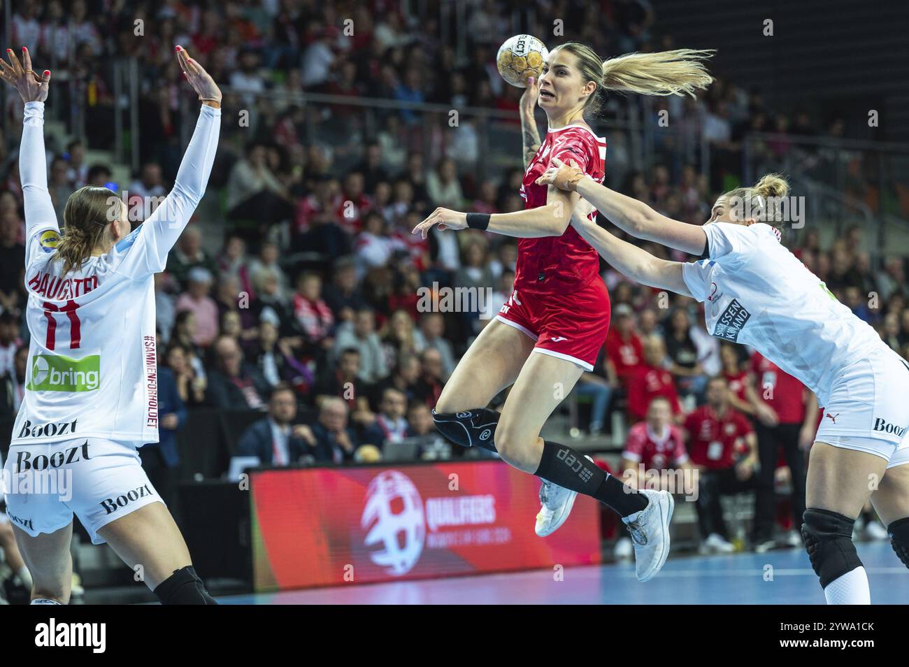 Polish national team womens hi-res stock photography and images - Alamy