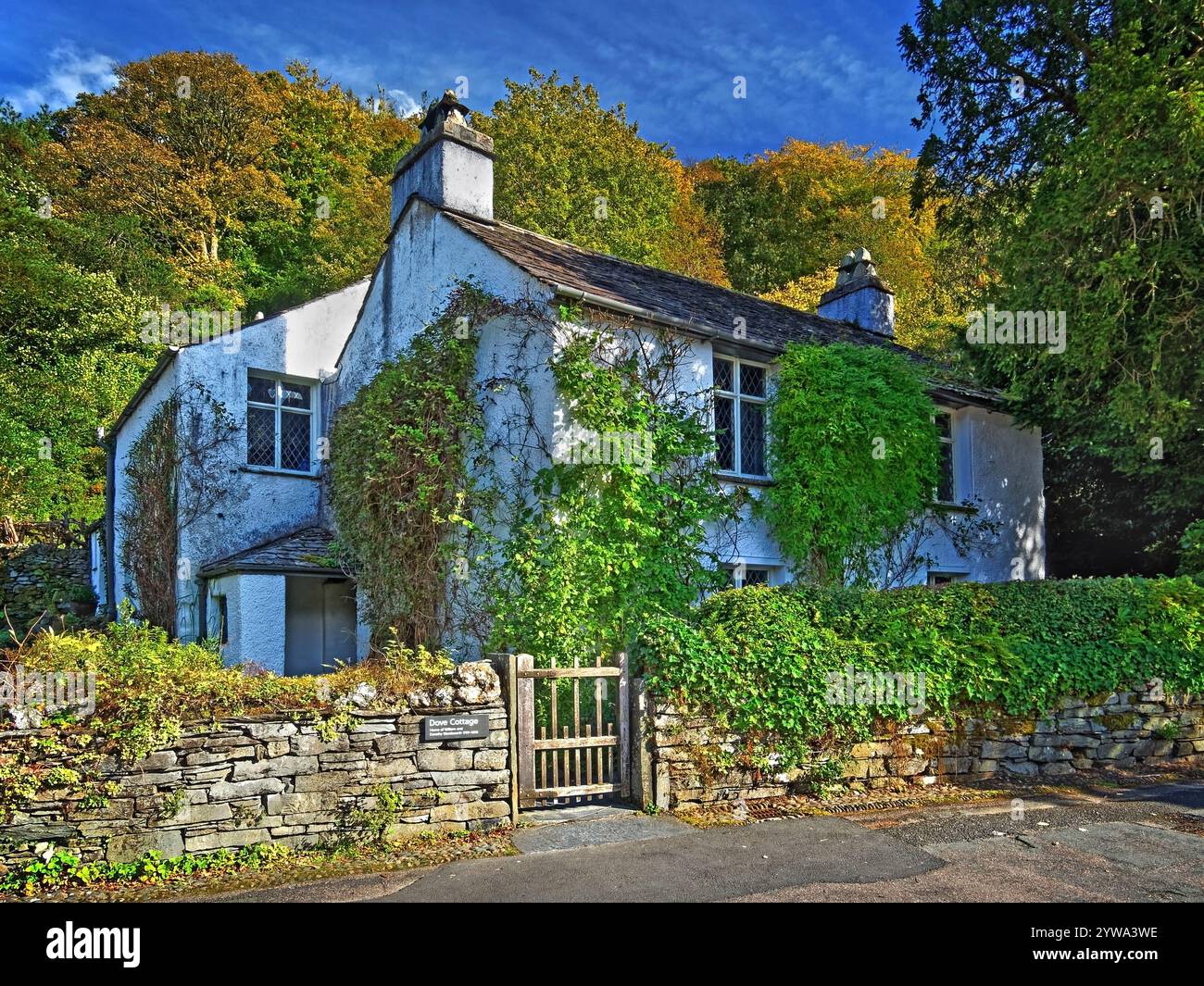 William wordsworth house dove cottage hi-res stock photography and ...