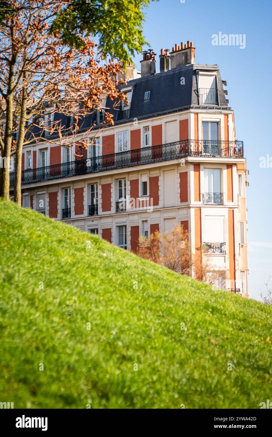 Leaning building in Montmartre at the foot of the Sacre-Coeur in Paris ...