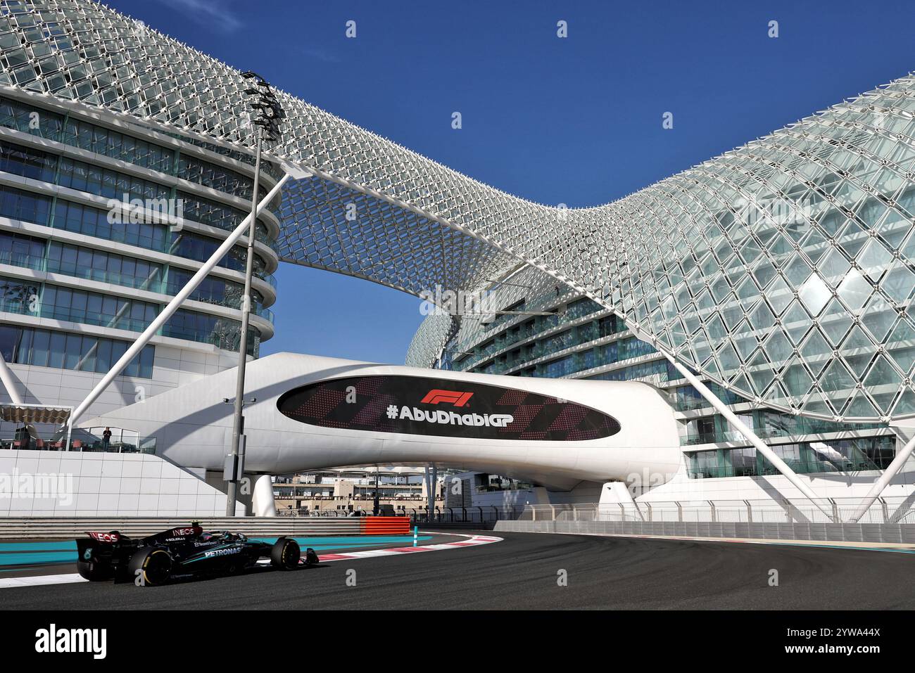 Abu Dhabi, Abu Dhabi. 10th Dec, 2024. Andrea Kimi Antonelli (ITA ...