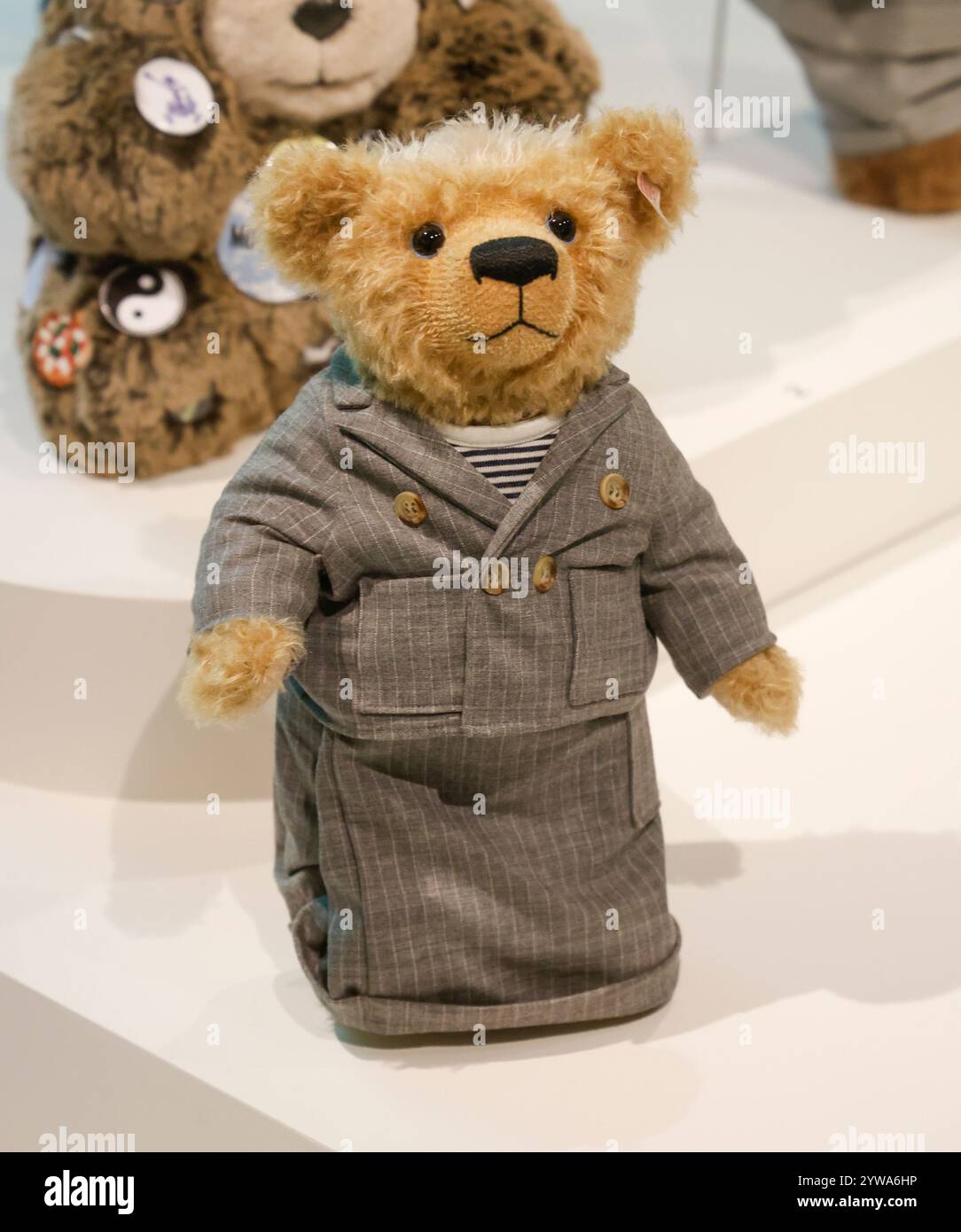 TEDDY BEAR EXHIBITION MUSEE DES ARTS DECORATIFS PARIS Stock Photo - Alamy