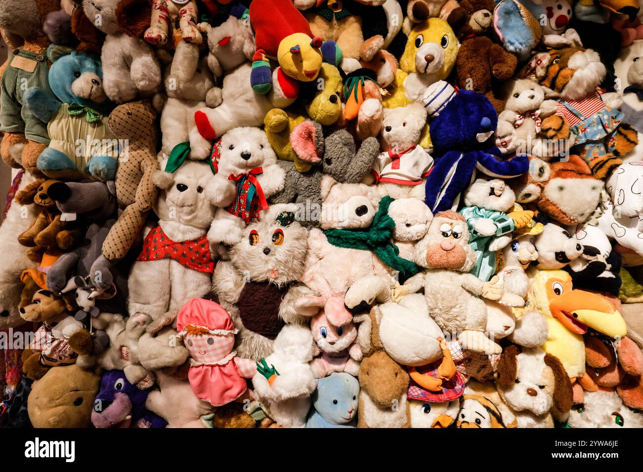 TEDDY BEAR EXHIBITION MUSEE DES ARTS DECORATIFS PARIS Stock Photo - Alamy