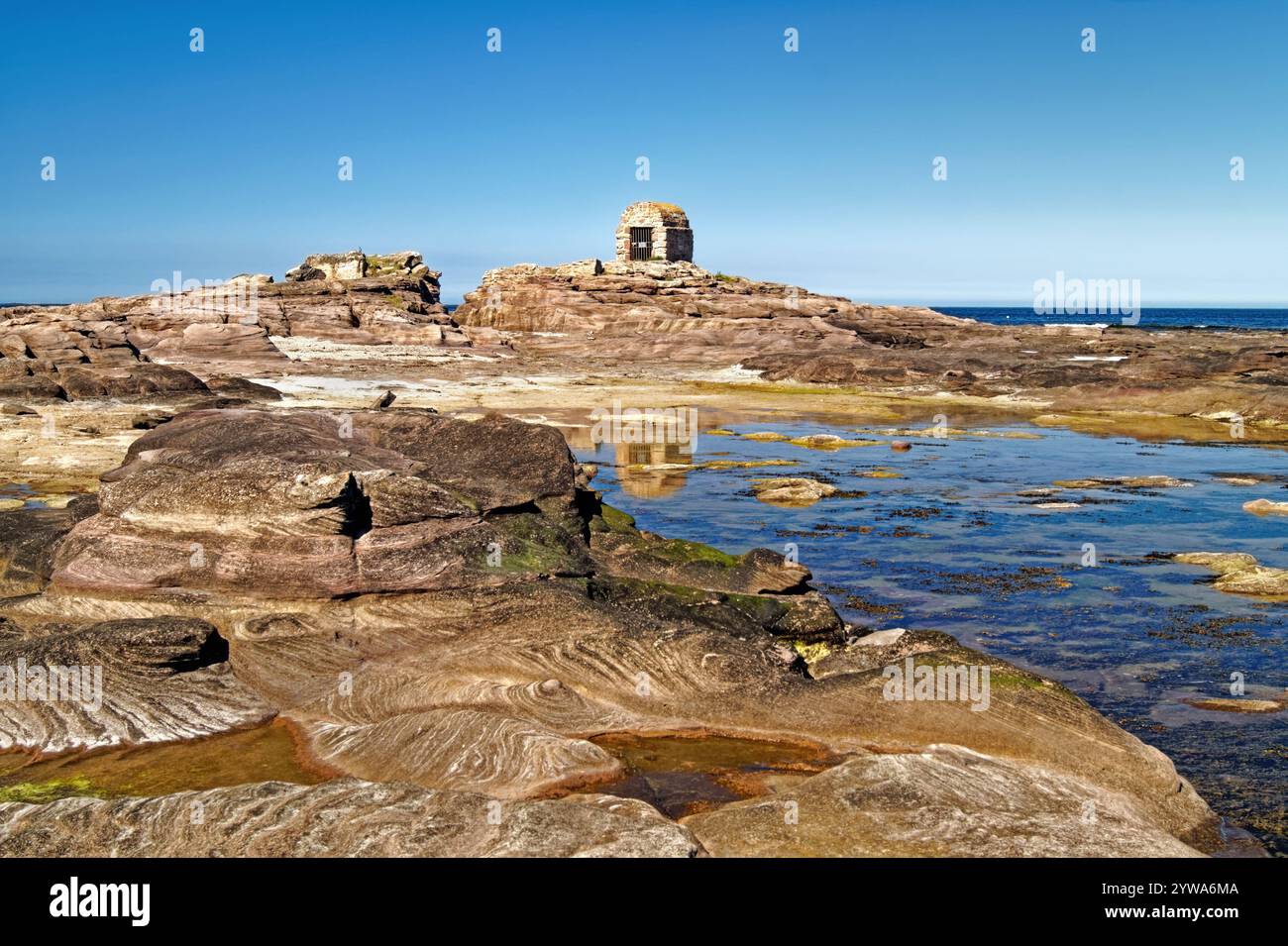Reflections seahouses hi-res stock photography and images - Alamy