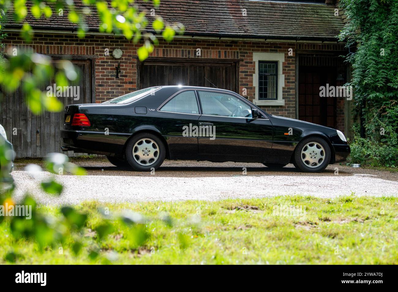 Mercedes 600SEL V12 powered ultra luxury coupe Stock Photo - Alamy