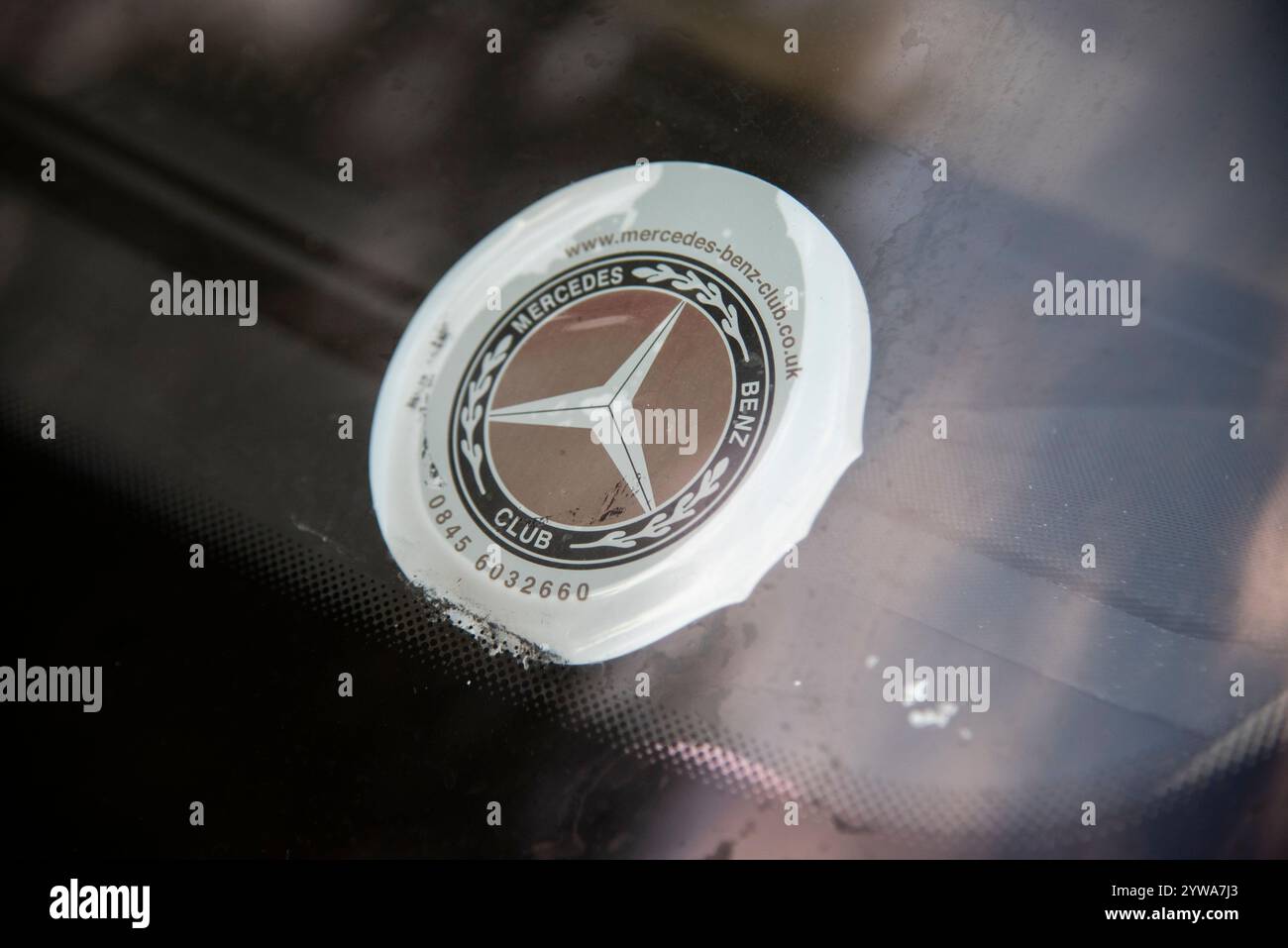 Mercedes 600SEL V12 powered ultra luxury coupe Stock Photo - Alamy