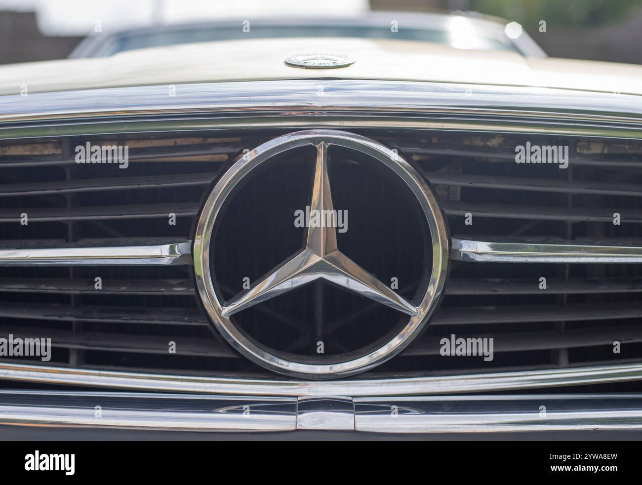 1982 R107 Mercedes 280SL classic German sports car with soft top and ...
