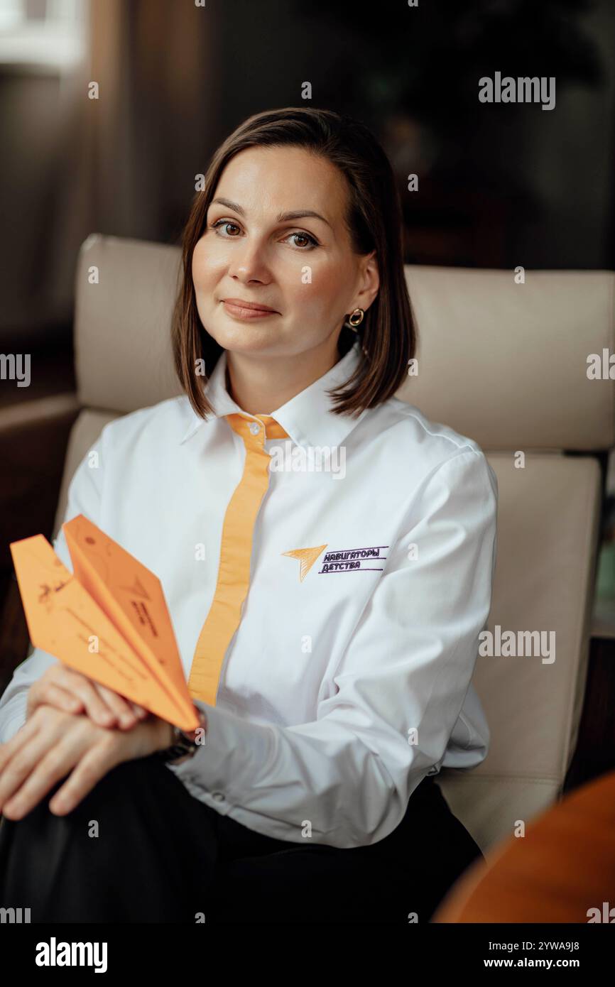 Combining professionalism with creativity through the simple paper ...