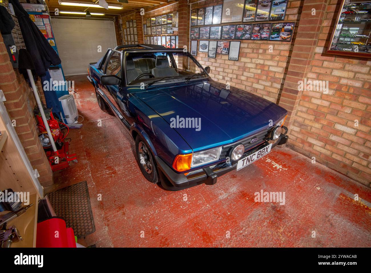Crayford Cortina convertible - classic 1980s British soft top converted ...
