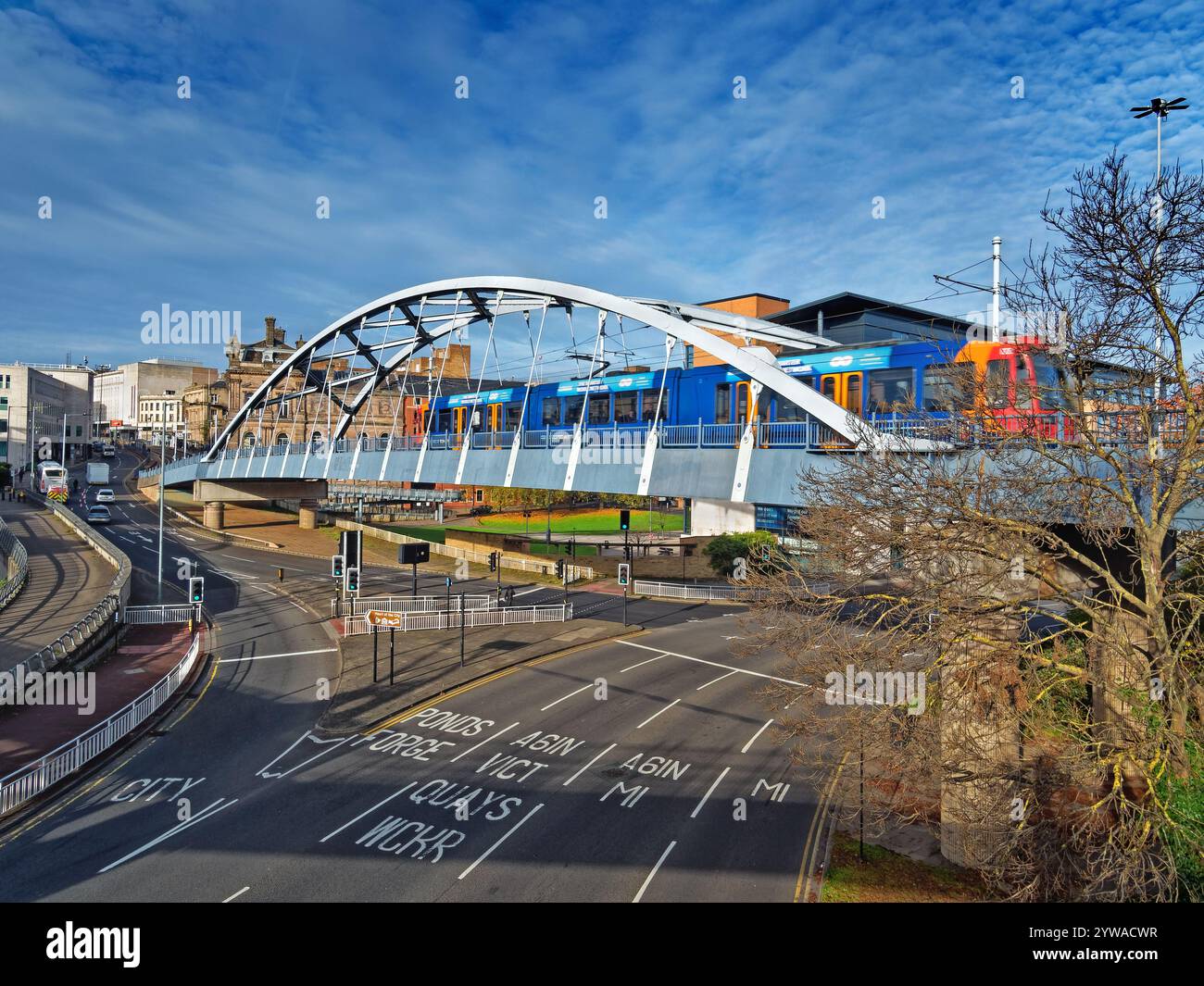 UK, South Yorkshire, Sheffield, Supertram crosses Park Square Bridge ...