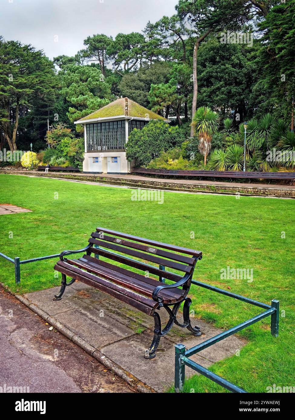 UK, Dorset, Bournemouth, Pine Walk Bandstand next to River Bourne in ...