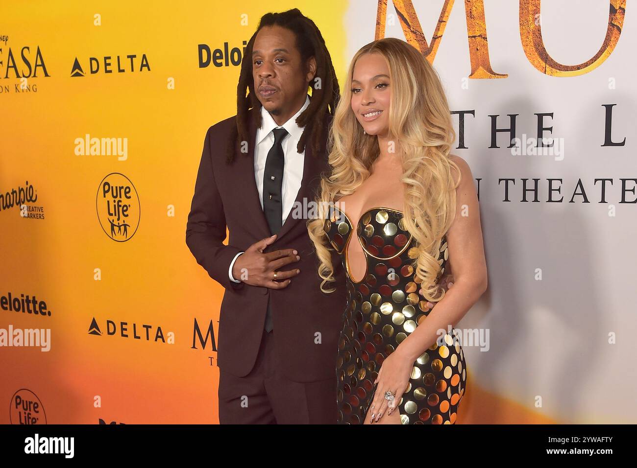 Jay-Z mit Ehefrau Beyonce bei der Weltpremiere des Kinofilms 'Mufasa: The Lion King / Mufasa ...