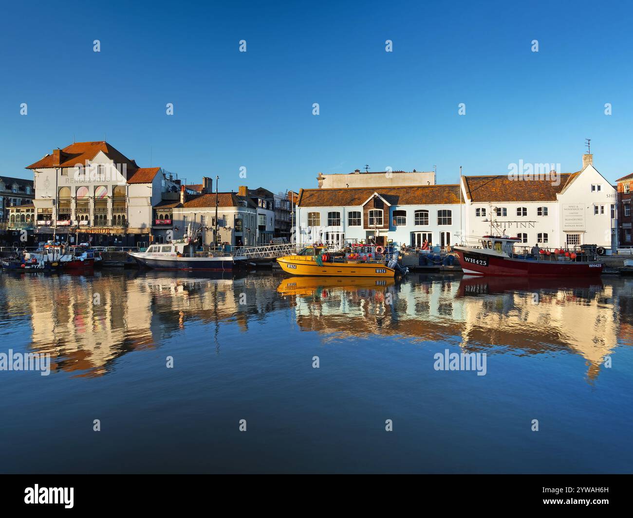 UK, Dorset, Weymouth, Harbour and Custom House Quay Stock Photo - Alamy