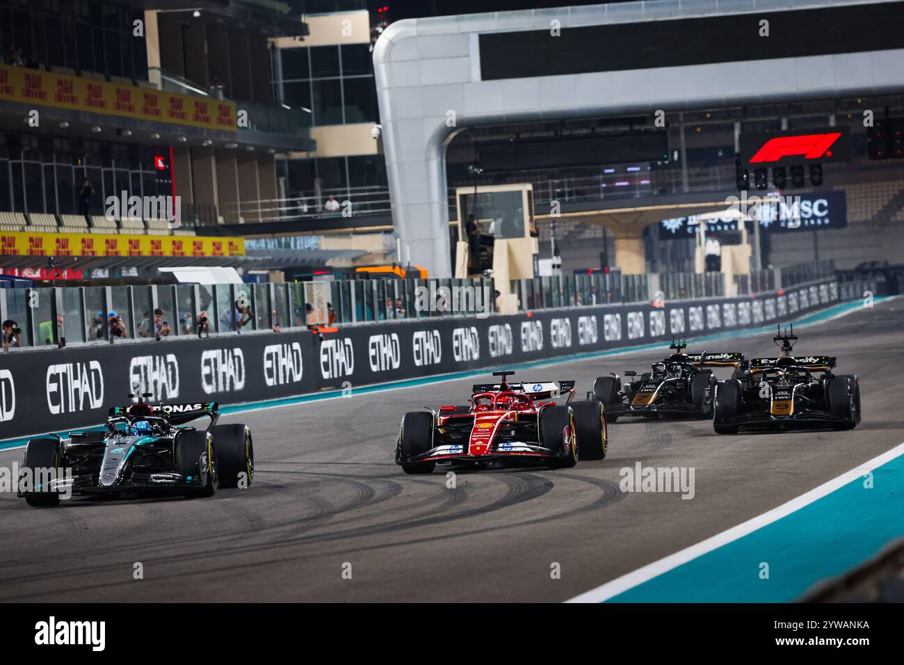 63 RUSSELL George (gbr), Mercedes AMG F1 Team W15, 16 LECLERC Charles ...