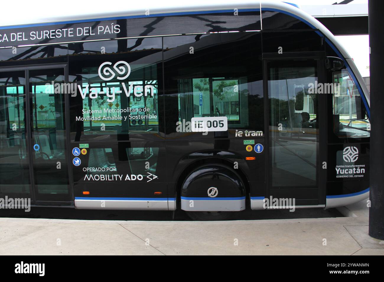 Merida, Yucatan, Mexico - Oct 27 2024: Buses of the Metropolitan ...