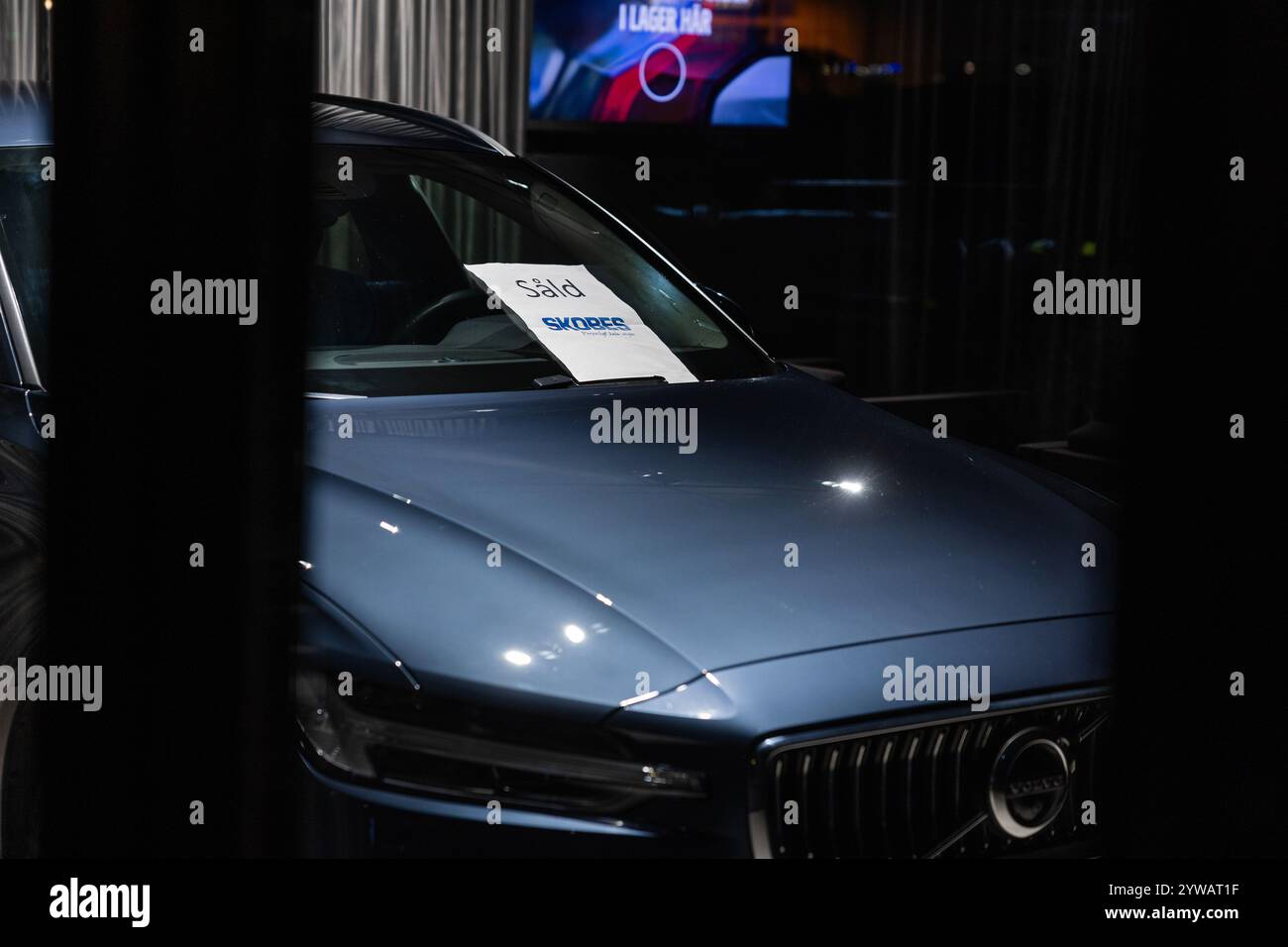 Volvo bilhall hi-res stock photography and images - Alamy