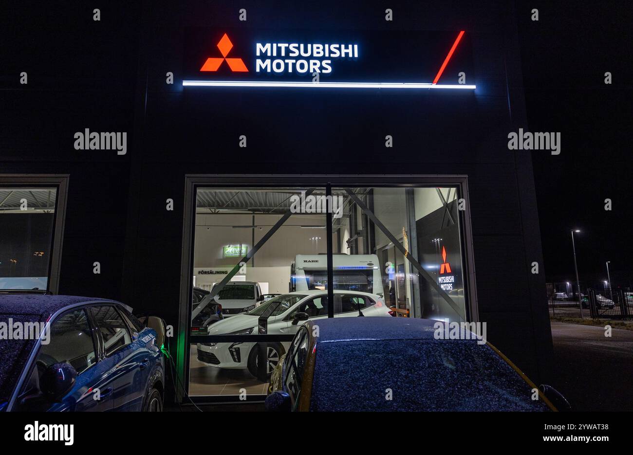 Mitsubishi motors, car dealer Stock Photo - Alamy