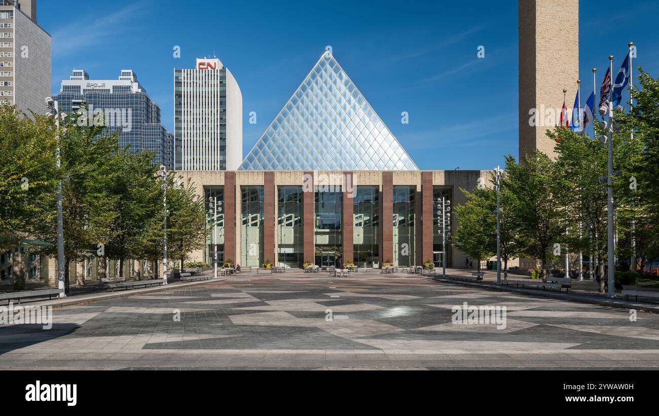 Churchill canada town hi-res stock photography and images - Alamy