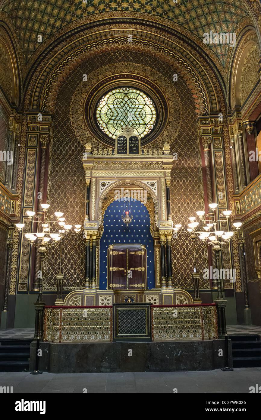 Spanish Synagogue Interior, Window, Torah ark and bimah. Prague ...
