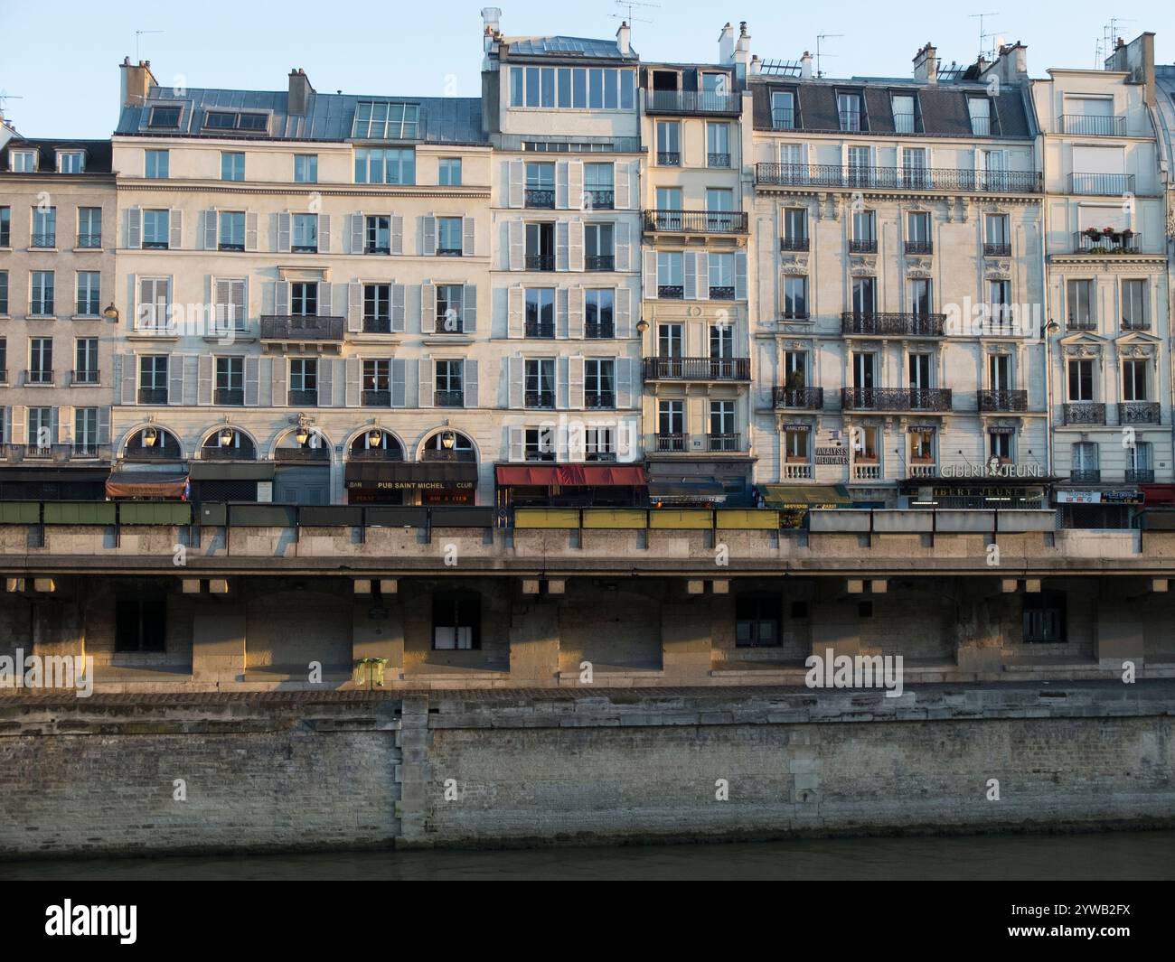 Classical buildings along the Seine river banks, Paris, France Stock ...
