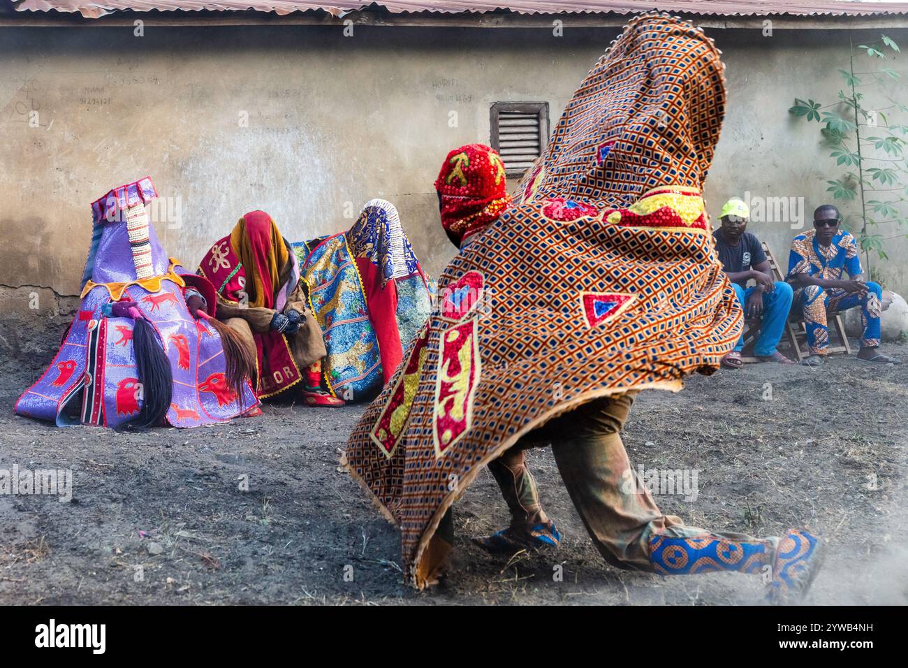 Egoun Goun voodoo secret ceremony traditional dancing in Benin Stock ...