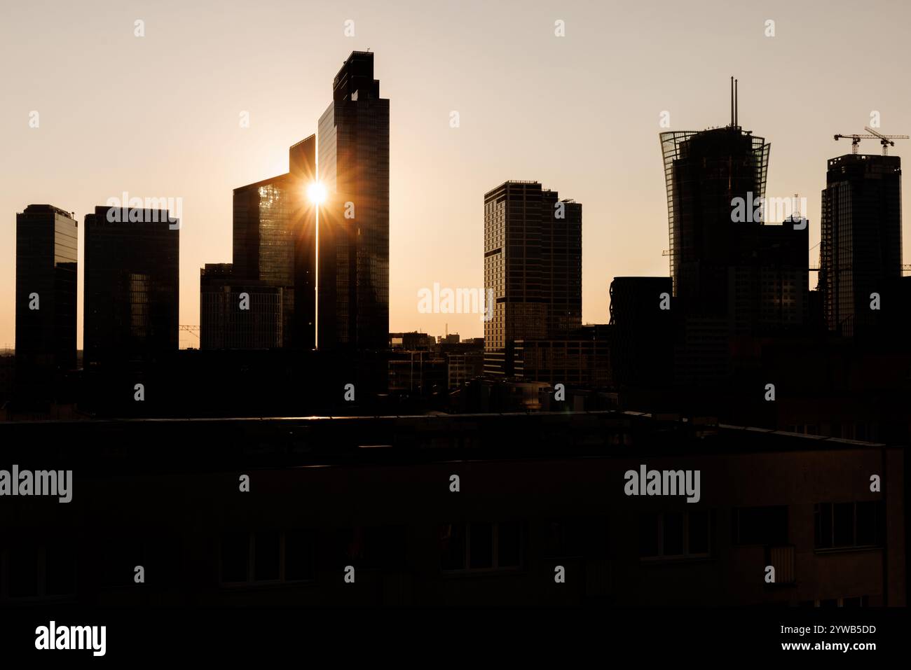 Minimalist office buildings hi-res stock photography and images - Alamy