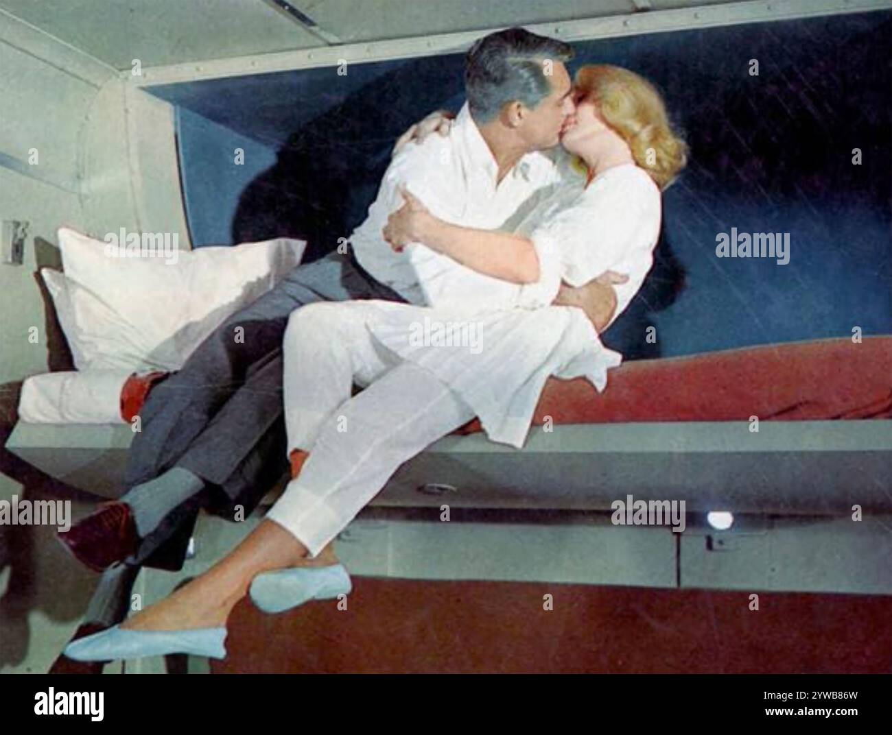 NORTH BY NORTHWEST 1959 MGM film with Cary Grant and Eva Marie Saint ...