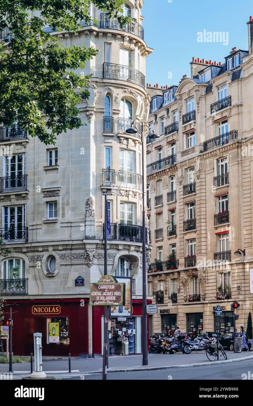 Paris, France - 15 July 2021: Facades of Parisian Haussmannian ...